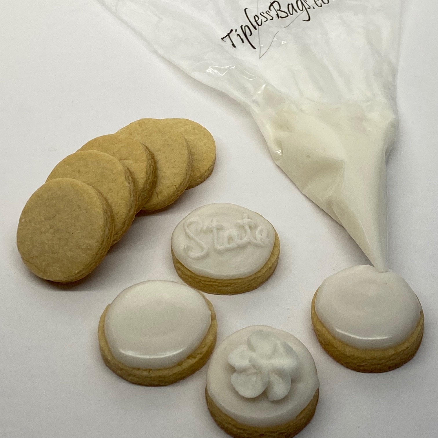 Royal2 – Cake Connection